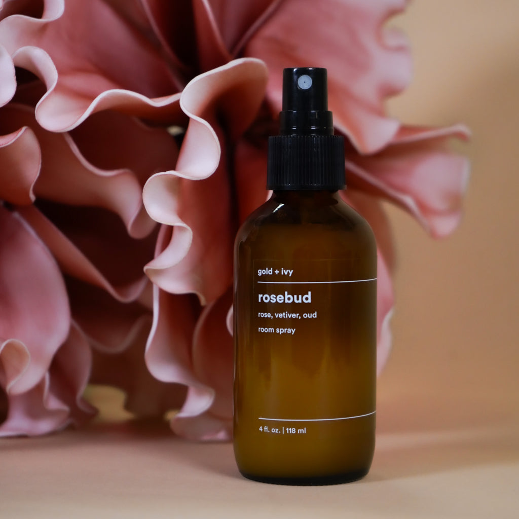 rosebud room spray – gold + ivy